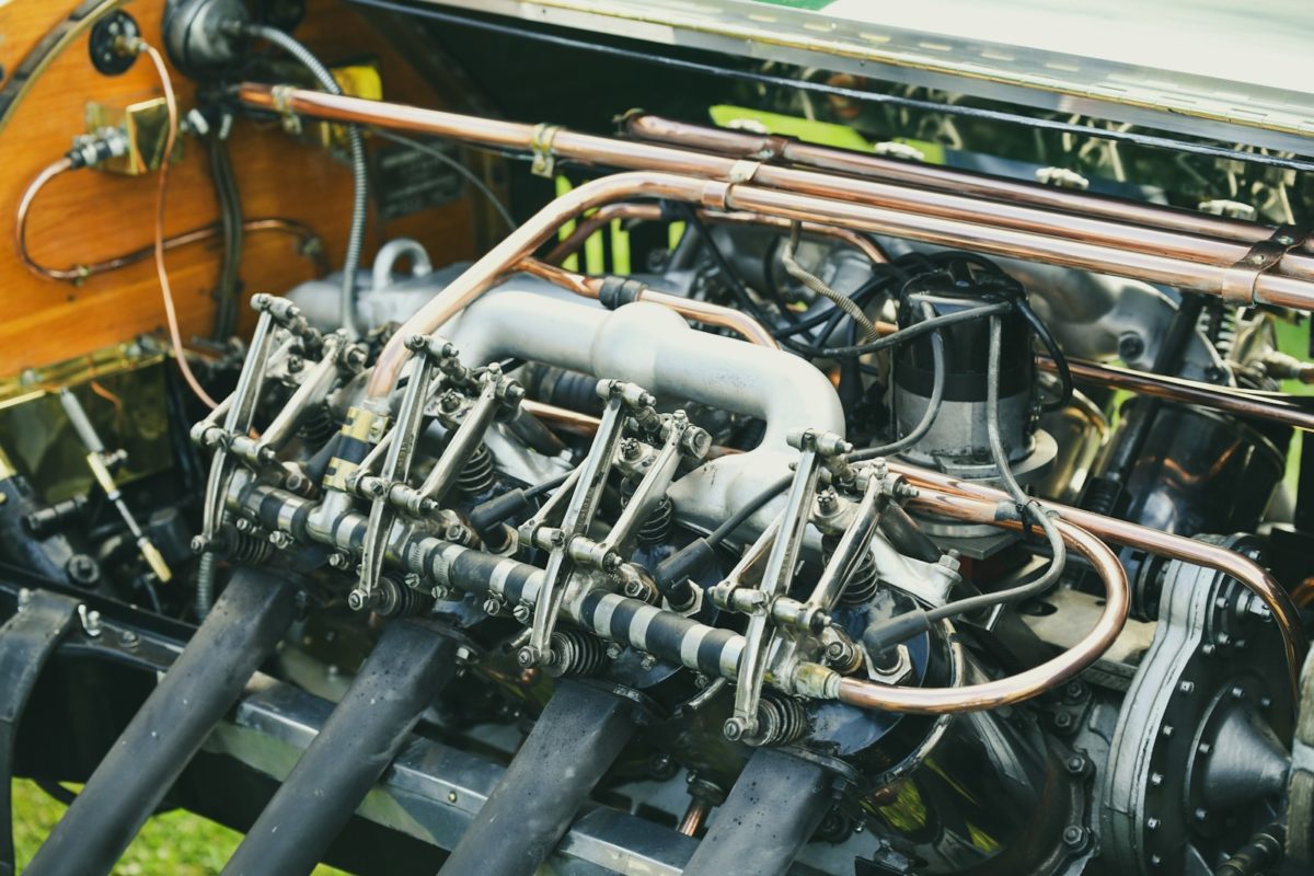 What's the advantage of a belt-driven air ride compressor for your ...