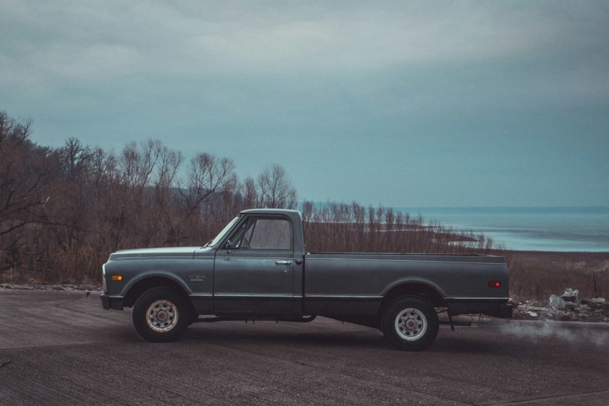 Should you install 4-5" lift spindles on a Chevrolet C10 ? Complete guide